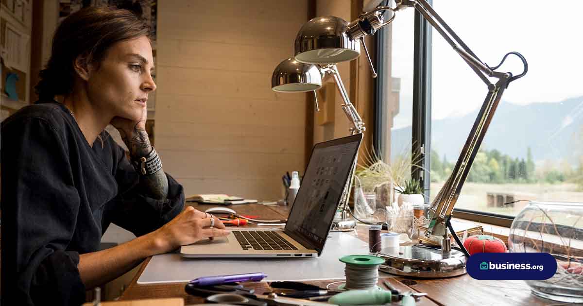 7 Steps to Starting a Dropshipping Business | Business.org